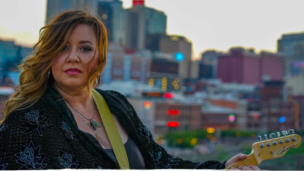 Blues & Soul Singer Angela Easley: Vol. #7-Issue #7 - The Voice of the ...