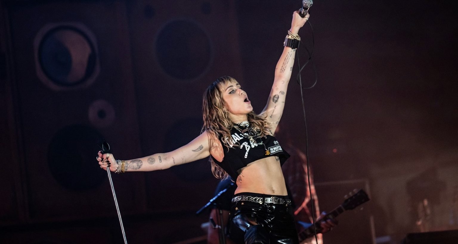 Miley Cyrus Contemplates Departing from Touring, Making Waves in Pop ...
