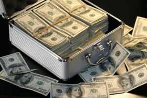 25 Ways to Make Money Online in 2025